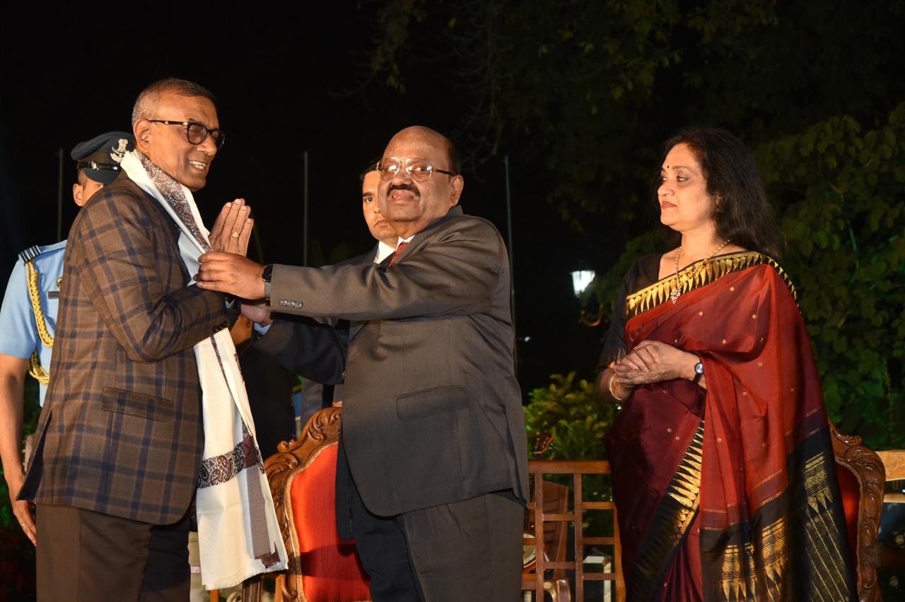 WB Governor honours veteran banker Chandra Shekhar Ghosh with Governor ...